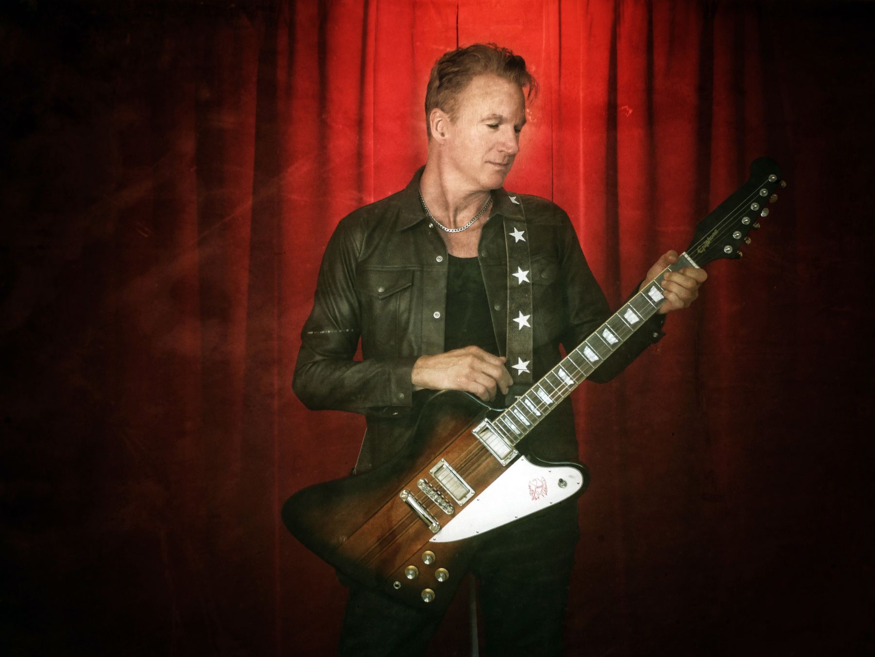 Eliot Lewis of Live From Daryl's House