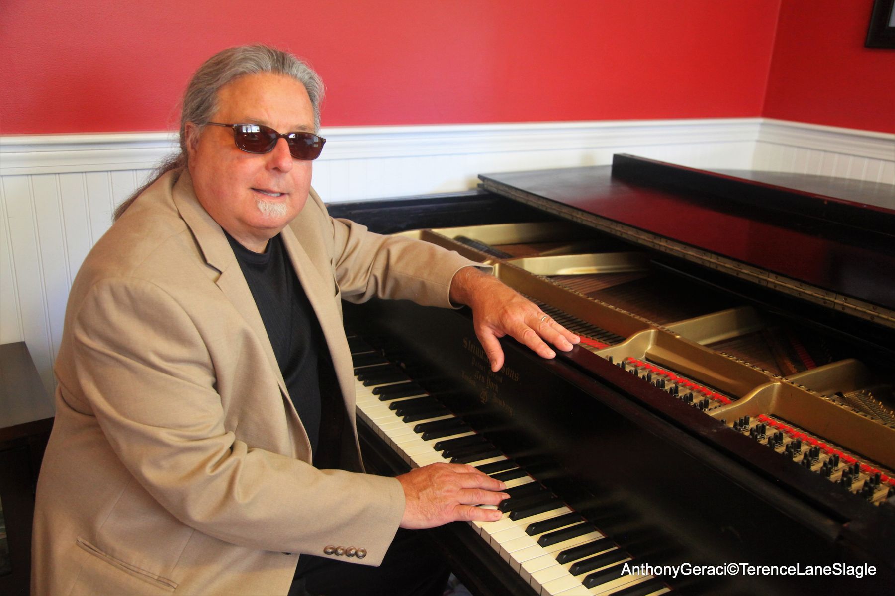 Official Website of Blues Pianist Anthony Geraci - Home