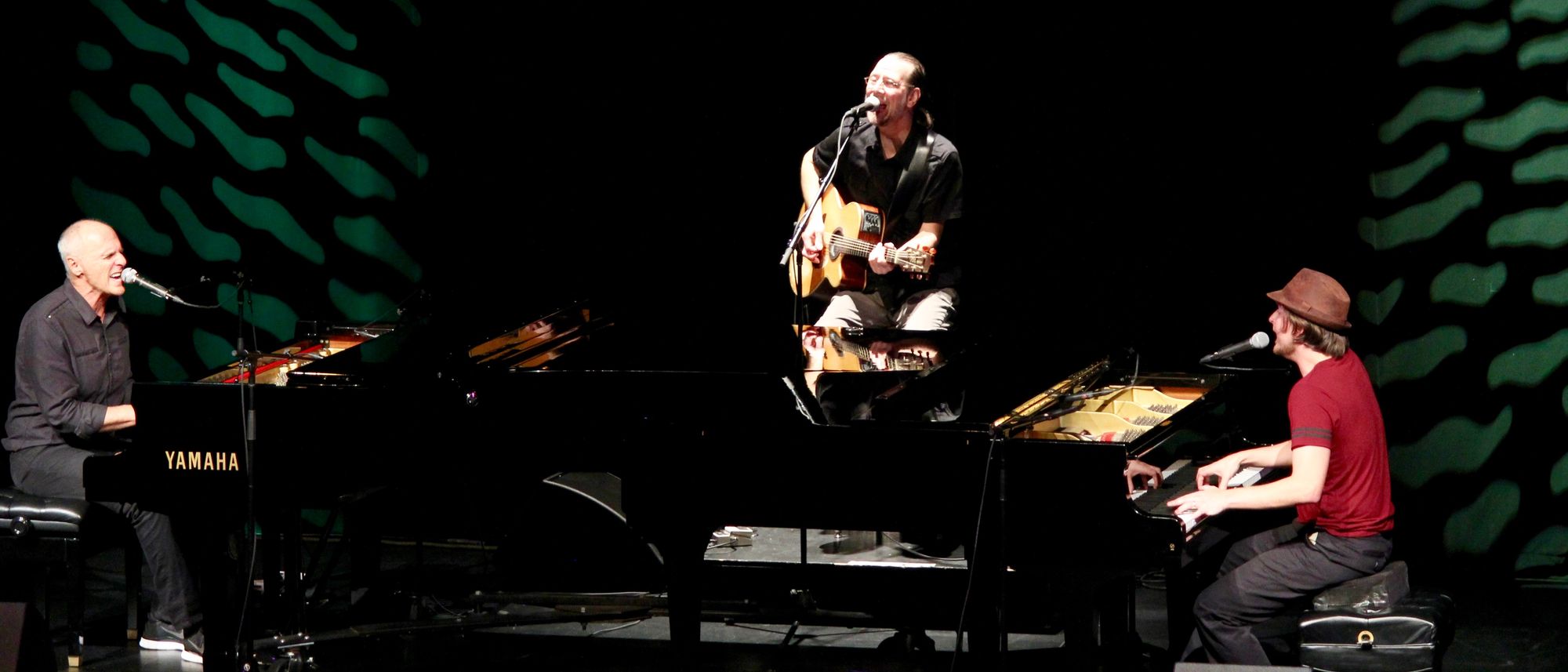 Ottawa Dueling Pianos - About