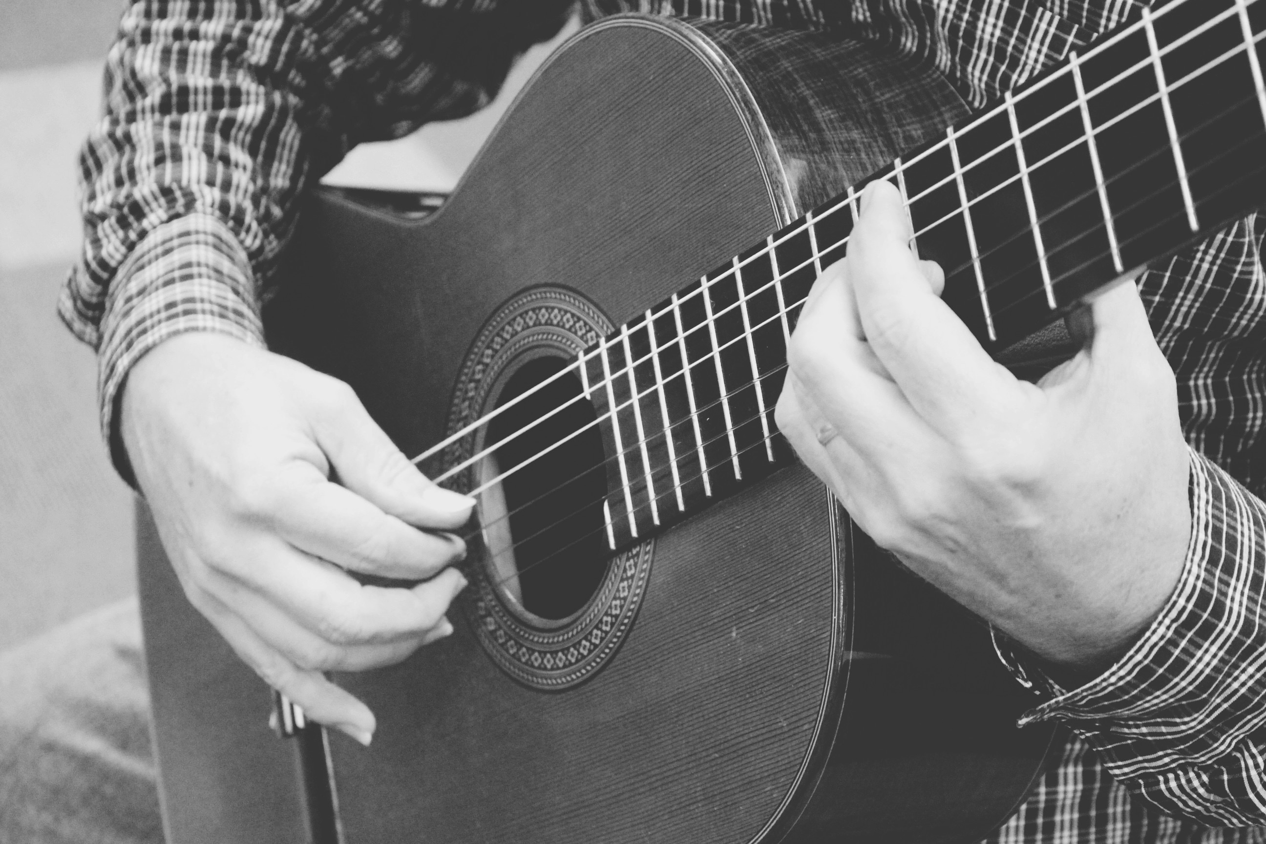 Teddy O'Farrell - Biblical Insights for Daily Living