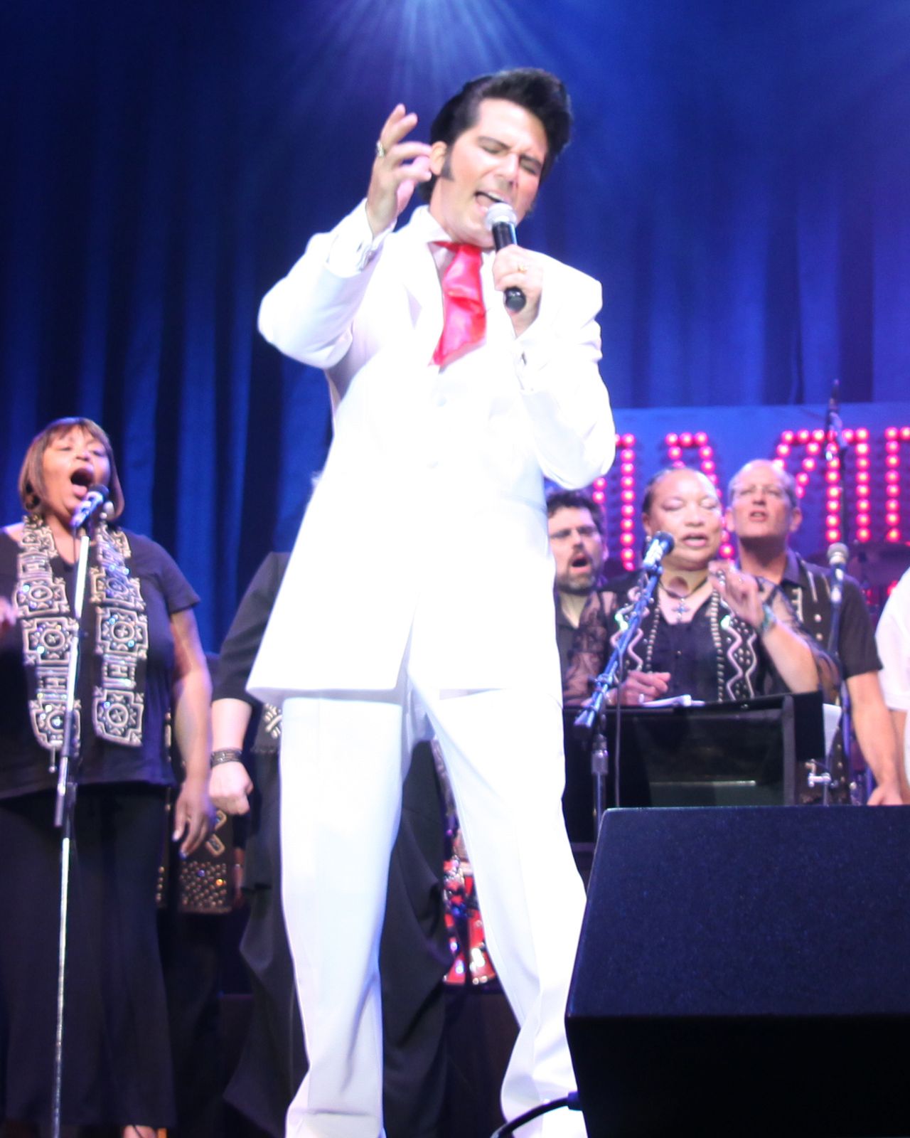Danny Vernon Illusion of Elvis Presley tribute impersonator Seattle ...