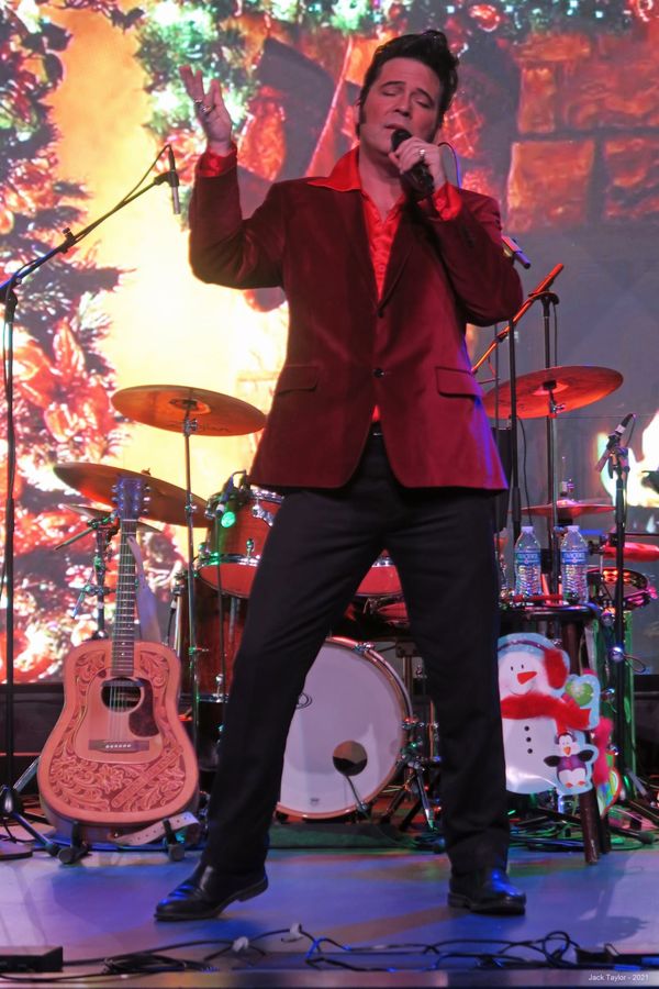 Danny Vernon Illusion of Elvis Presley tribute impersonator Seattle ...