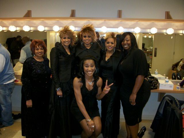 Regina Troupe - Photos