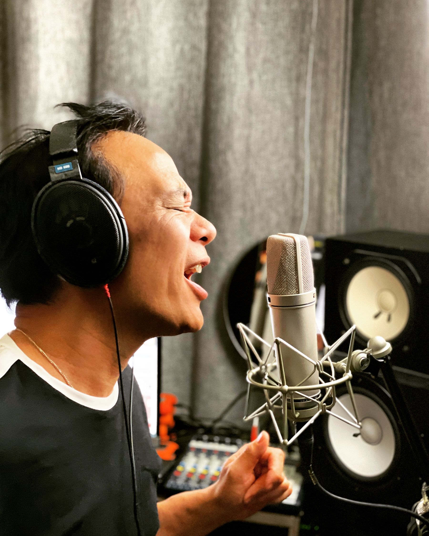 Dale Edward Chung - Biography