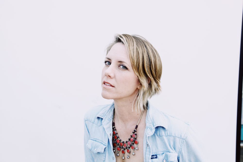 Jamie Lin Wilson - About