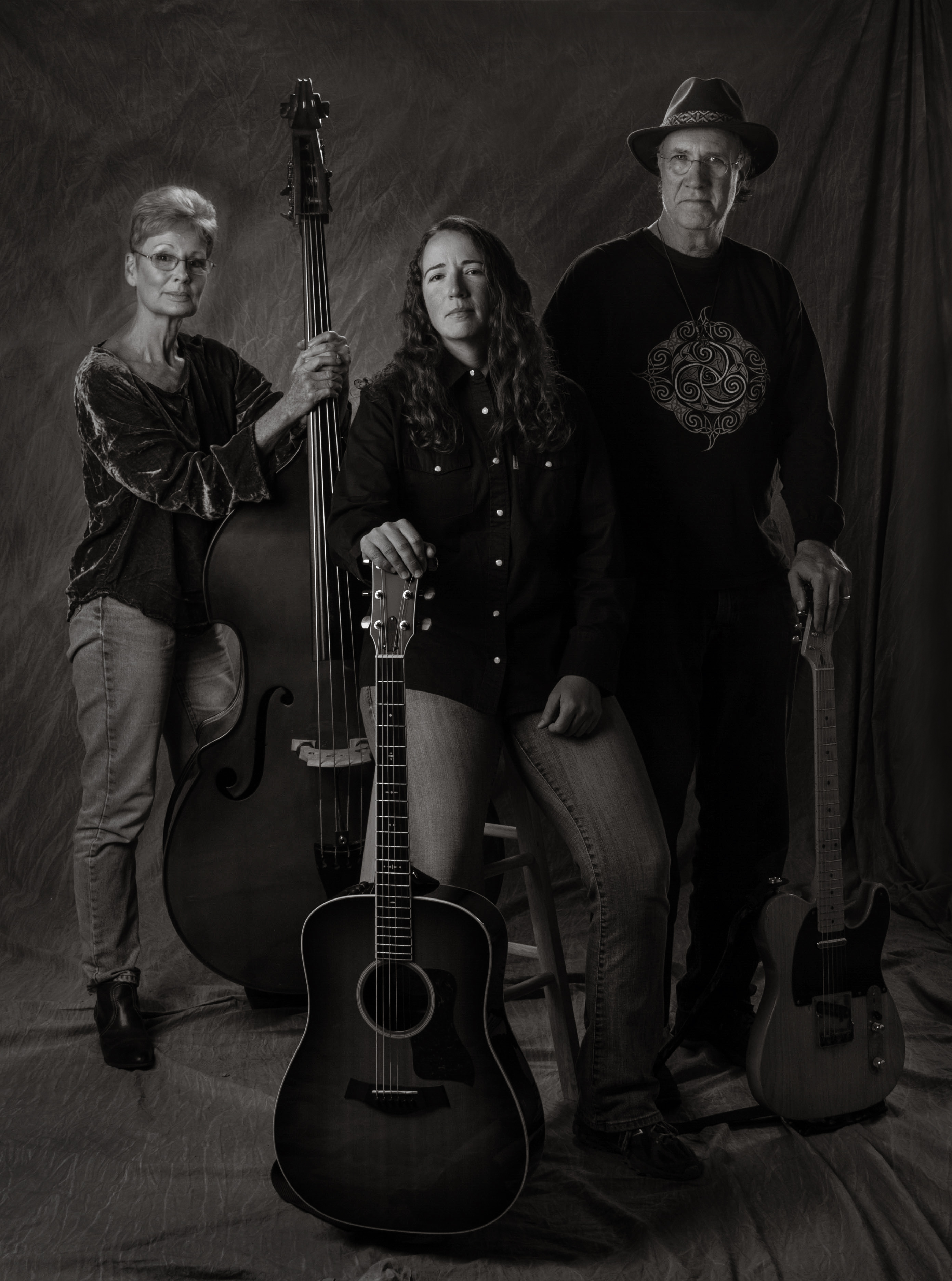 Virginia Hollow - Store