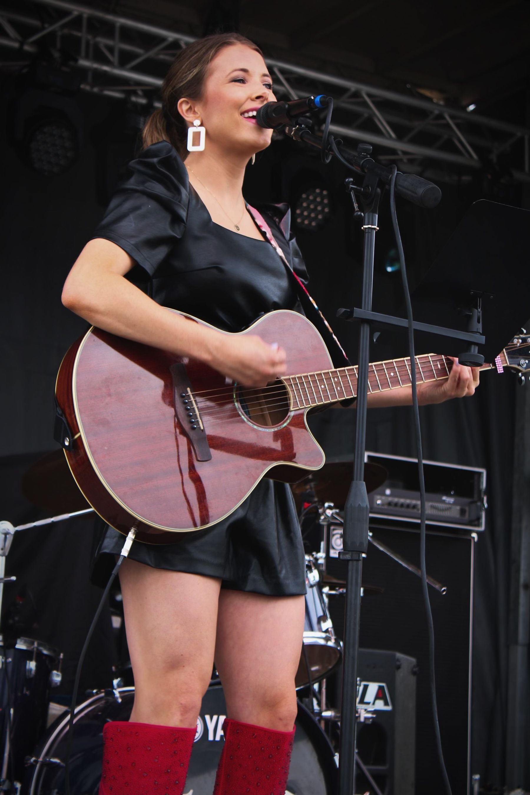 Ashton Brooke Gill Music - Music