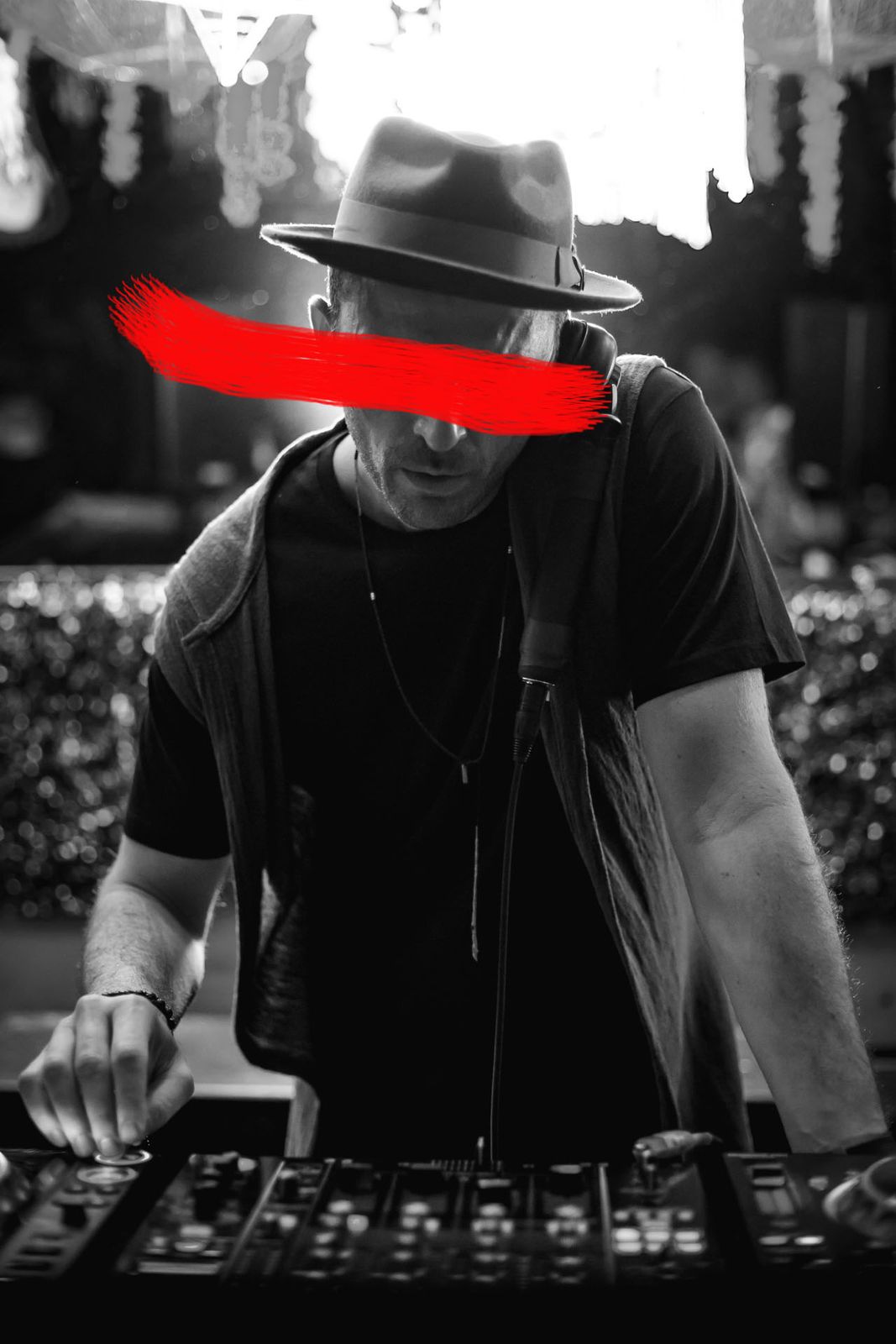 DJ G