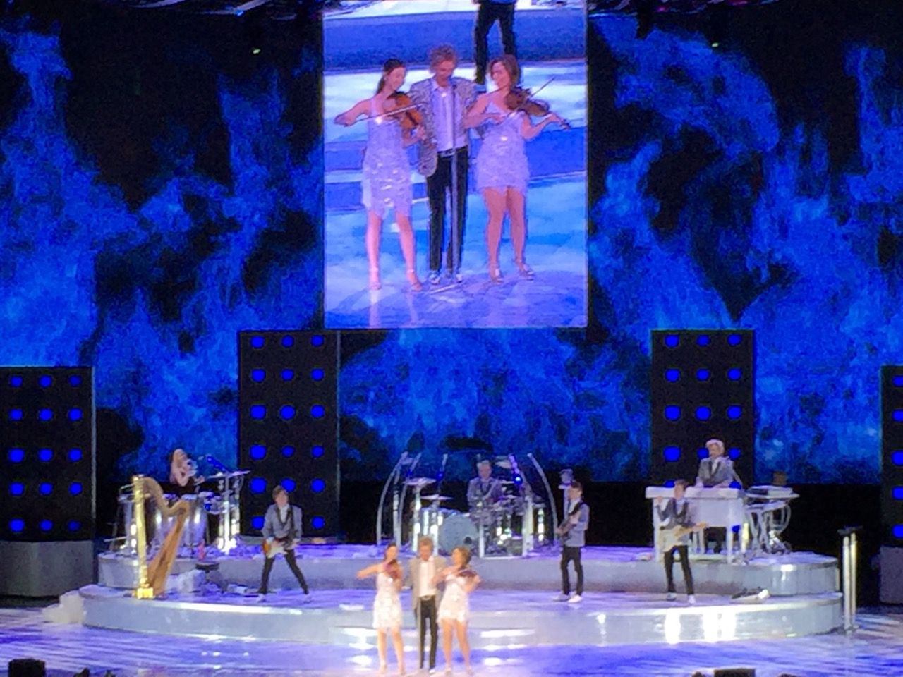 Annie Staninec - Photos