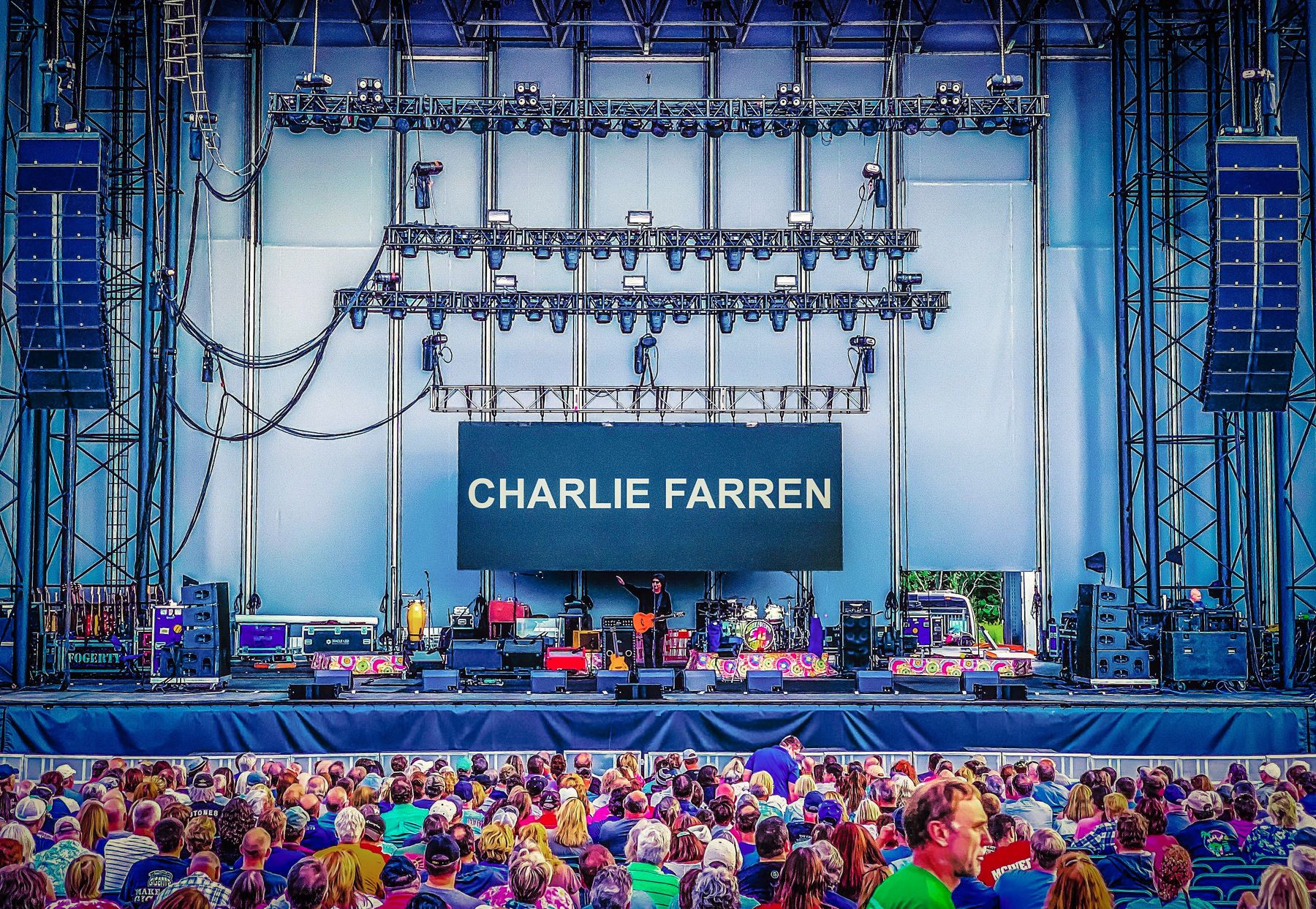 CHARLIE FARREN - BIO