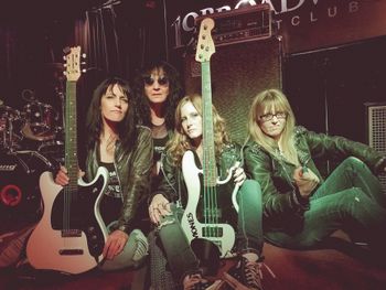 Hormones - All Girl Ramones Tribute