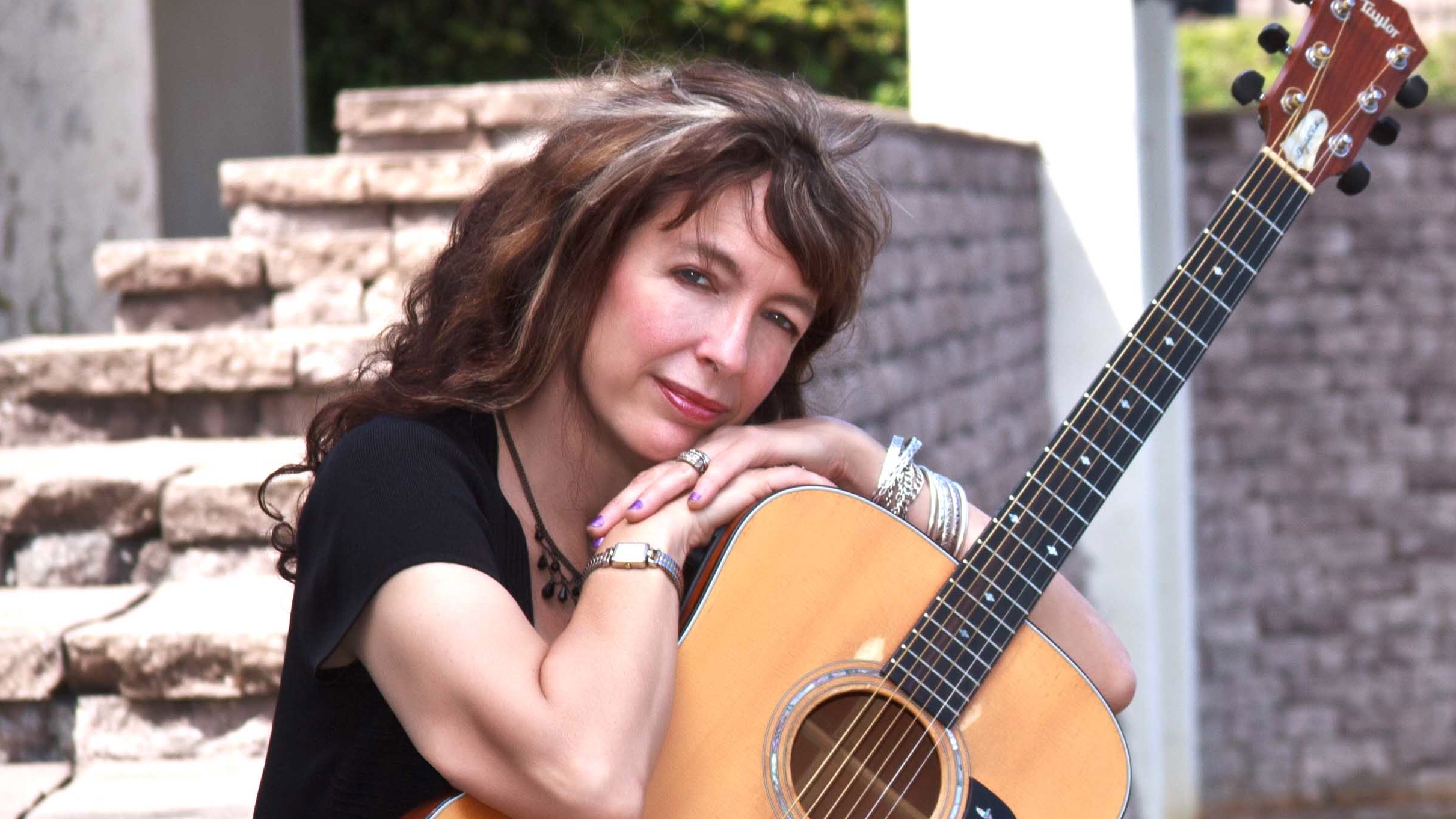 Elizabeth Roth - Press