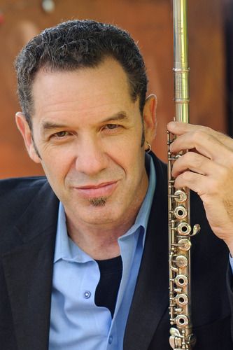 robert kyle - Photos