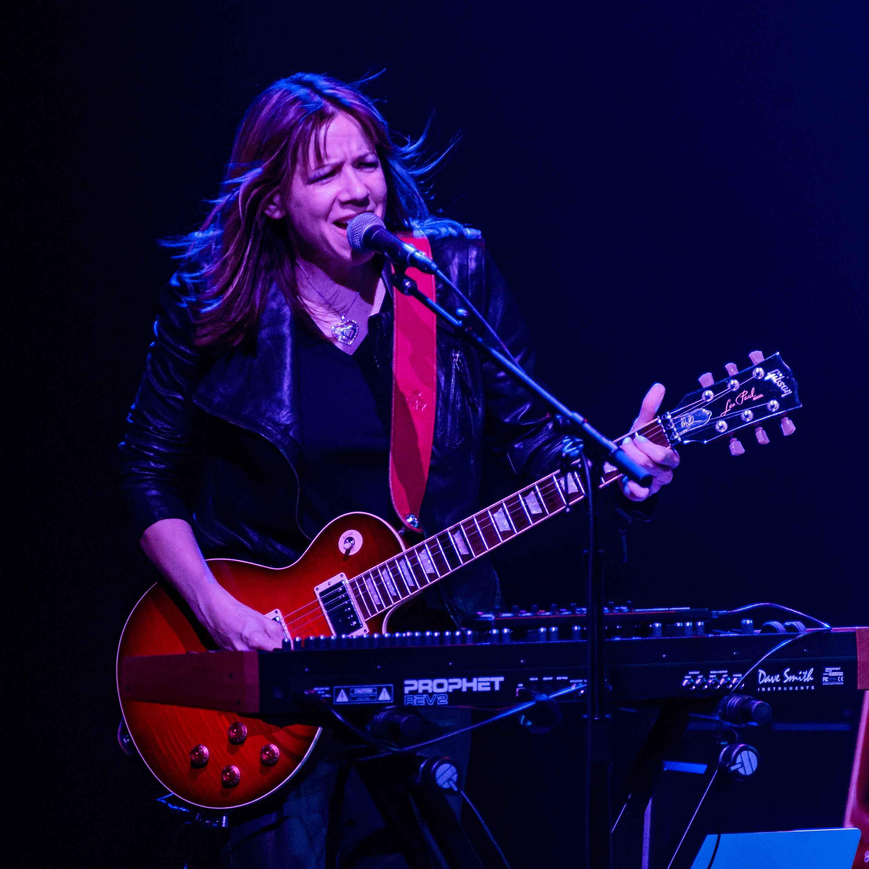 lizzydaymont.com - Photos