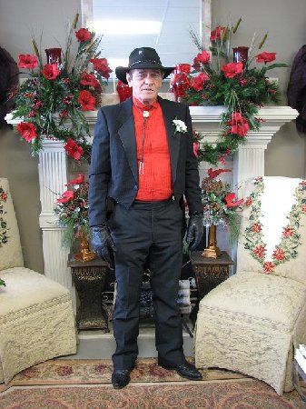 Elvis Lloyd Carden - Photos