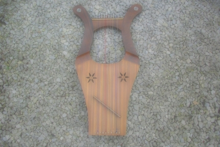 How To Build Your Own Lyre