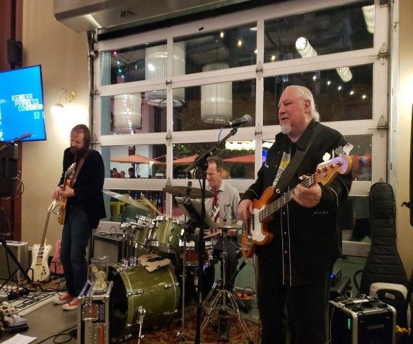 bob-gonzalez.com - The Bob Gonzalez Band Featuring Aaron Madsen