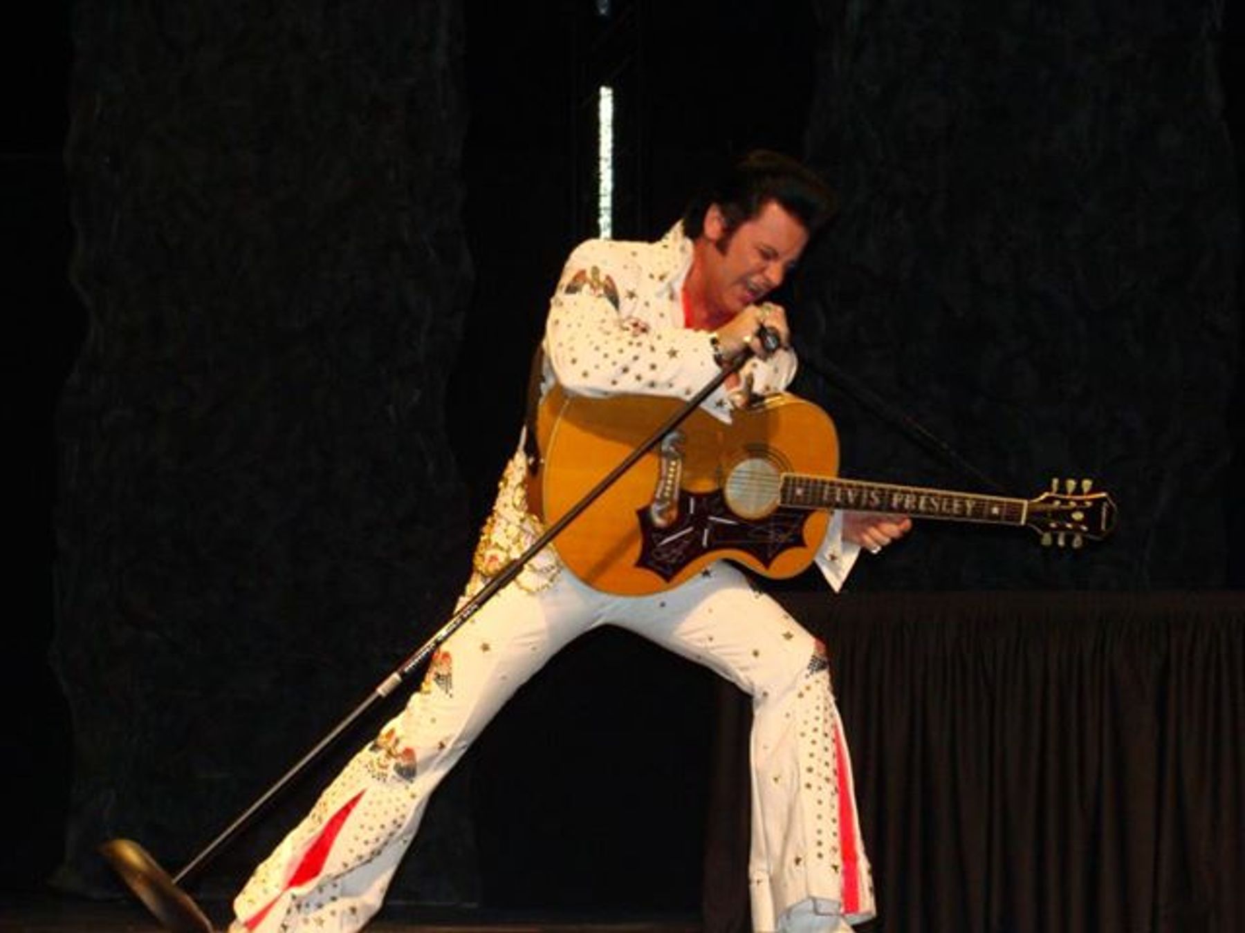 Bret Kaiser - Entertainer