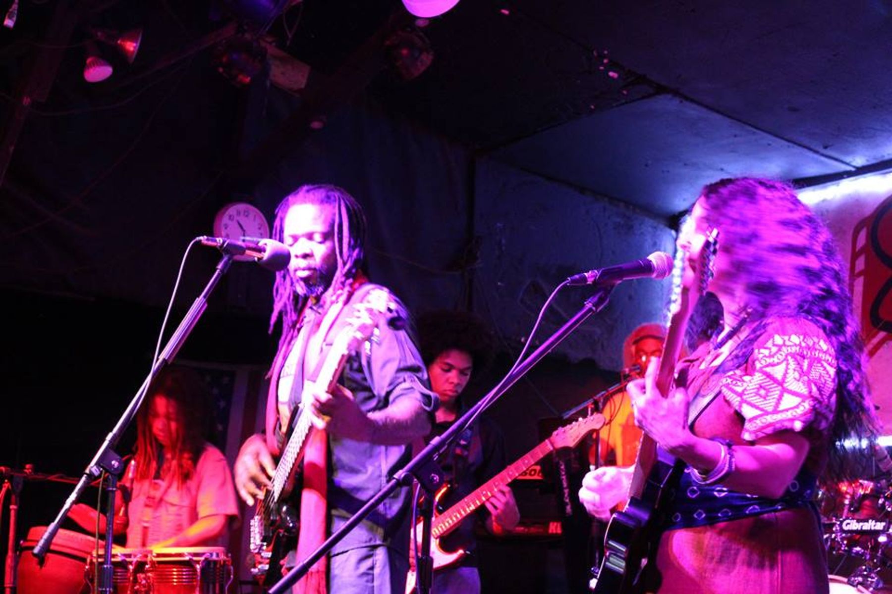 Trinity 7 / Roots Higgla