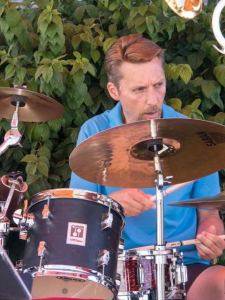 Hook Me Up - Photo Gallery