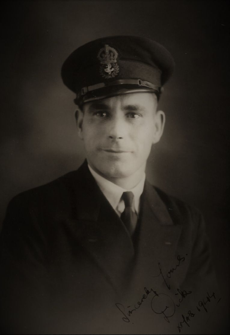 Hats Off Gentlemen It's Adequate - Ark