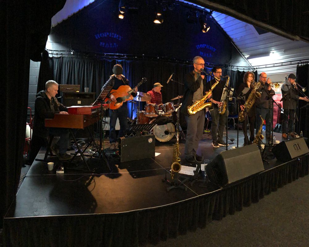 Snake Davis - About Snake