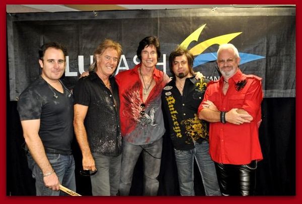 PETER BECKETT'S PLAYER - BAND LINEUPS