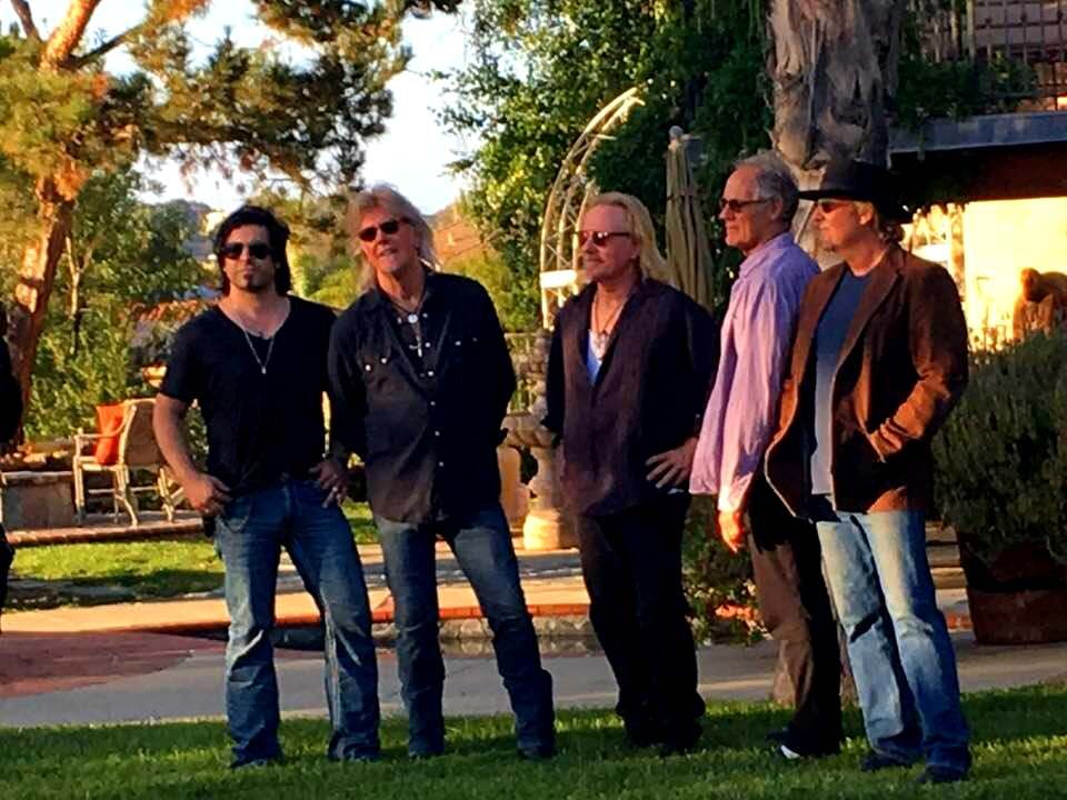 PETER BECKETT'S PLAYER - BAND LINEUPS