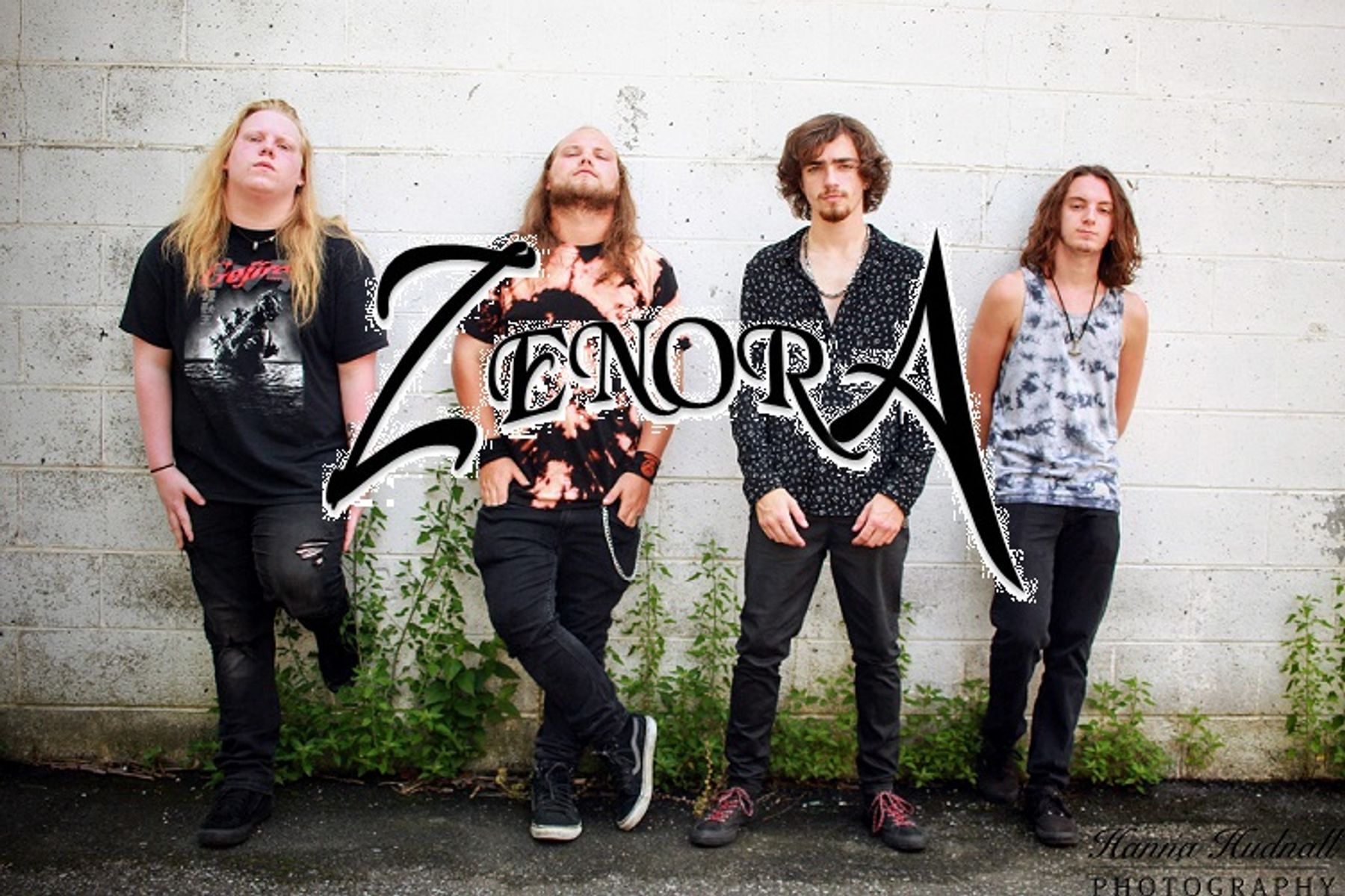 Zenora - About the Band
