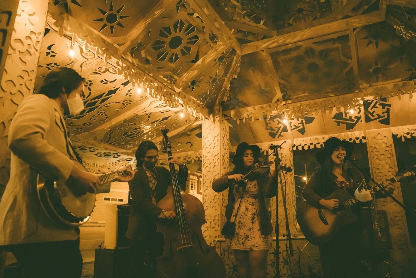 Lea Marra & The Dream Catchers