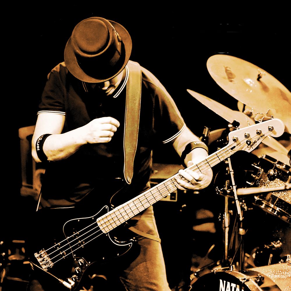 Lifesigns - Jon Poole