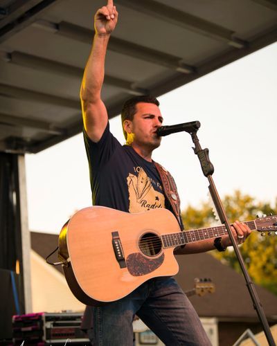 Jason Brown - PHOTOS