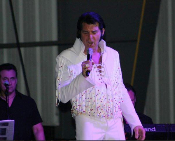 Richie Santa "A Tribute To The King" - Photos