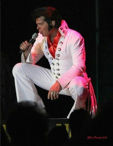 Richie Santa "A Tribute To The King" - Photos