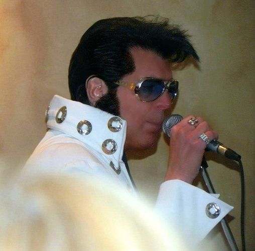 Richie Santa "A Tribute To The King" - Photos