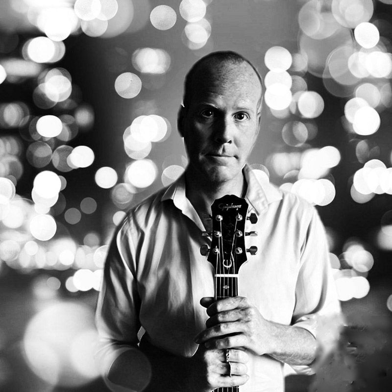 Zanetti - Indie Acoustic Rock Singer Songwriter