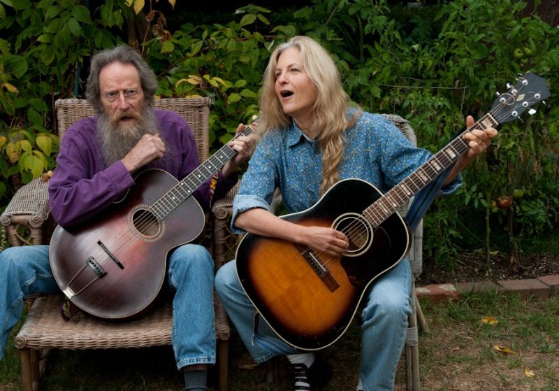 Larry Hanks - Photos