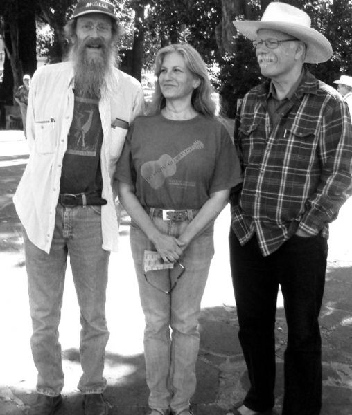 Larry Hanks - Photos