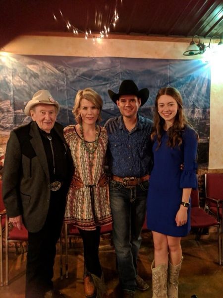 Rusty Rierson - Photos