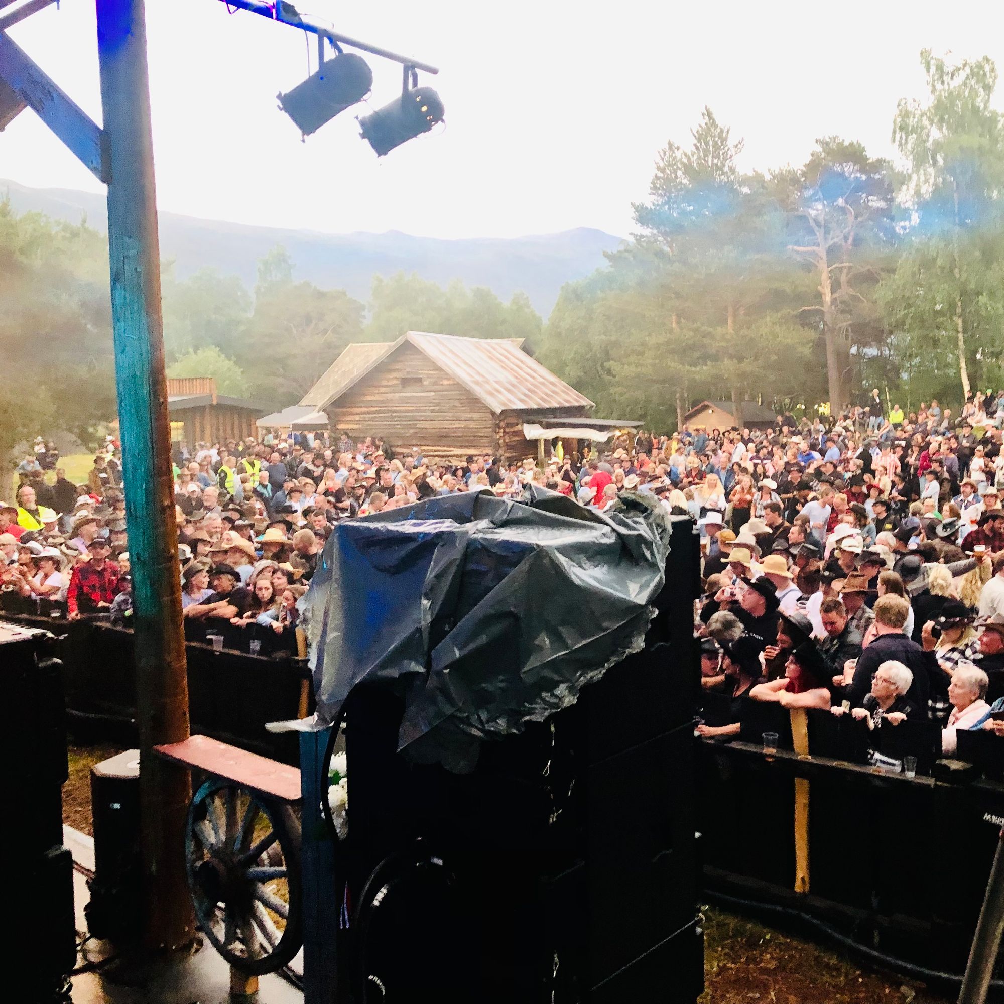 Billy Yates, Country Music Singer/Songwriter