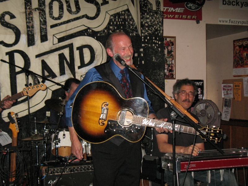 Wes Houston - Photos