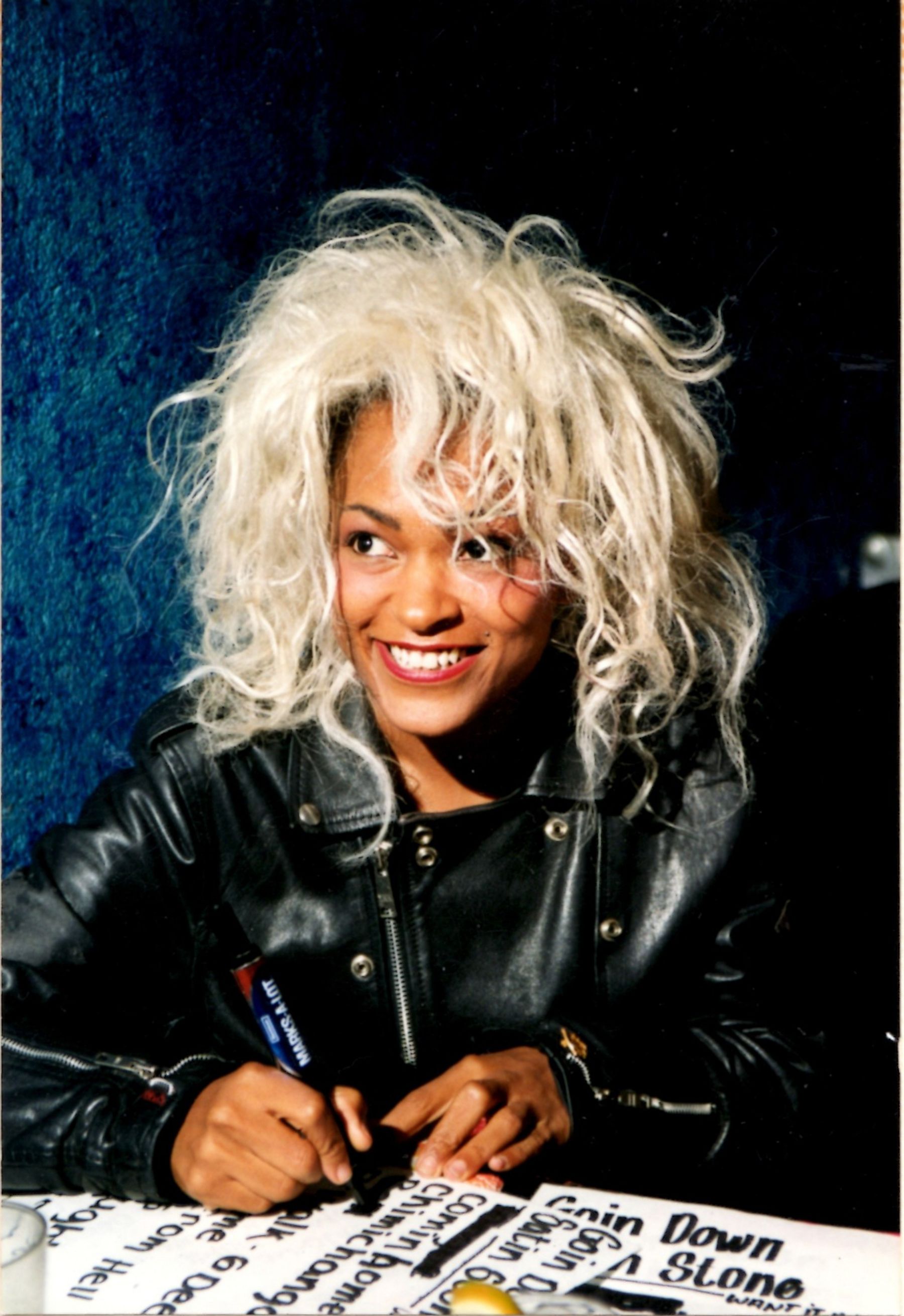 buttocksproductions.com - Tina Bell