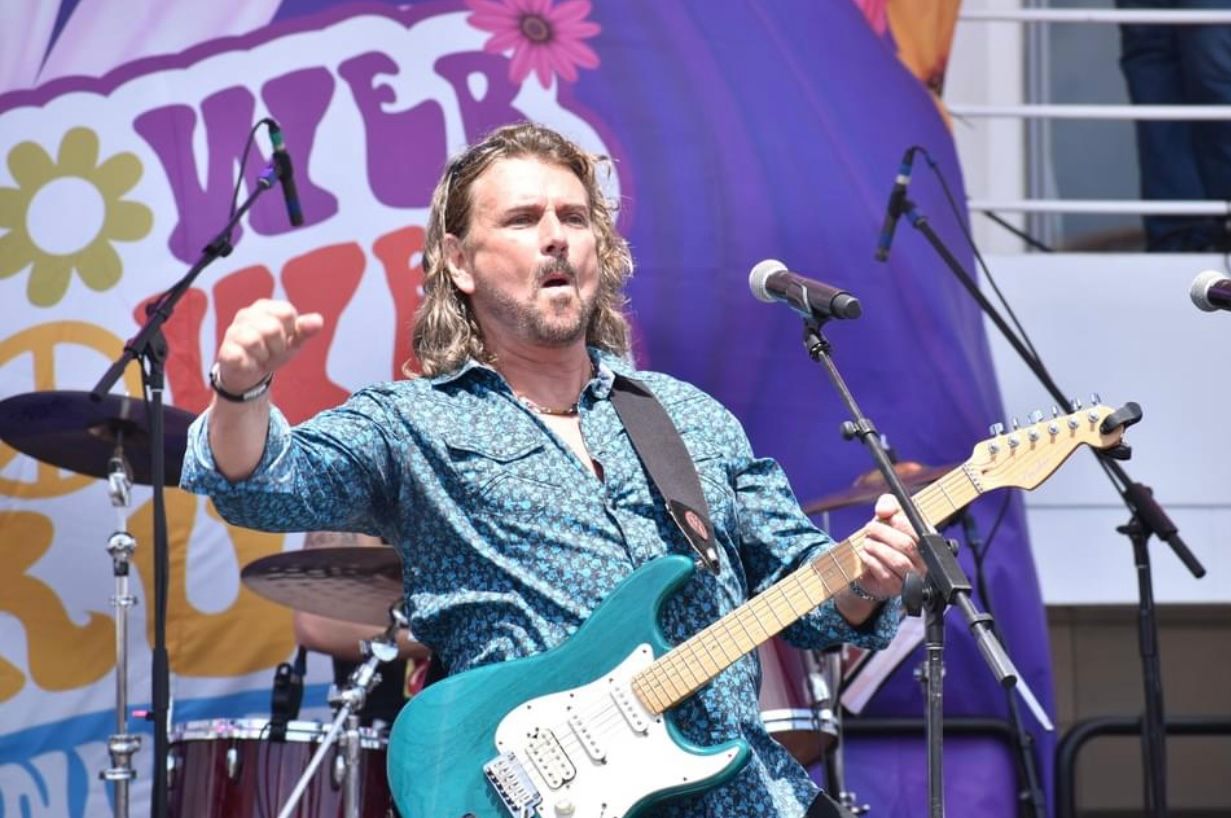 Darren Dowler - Press Kit