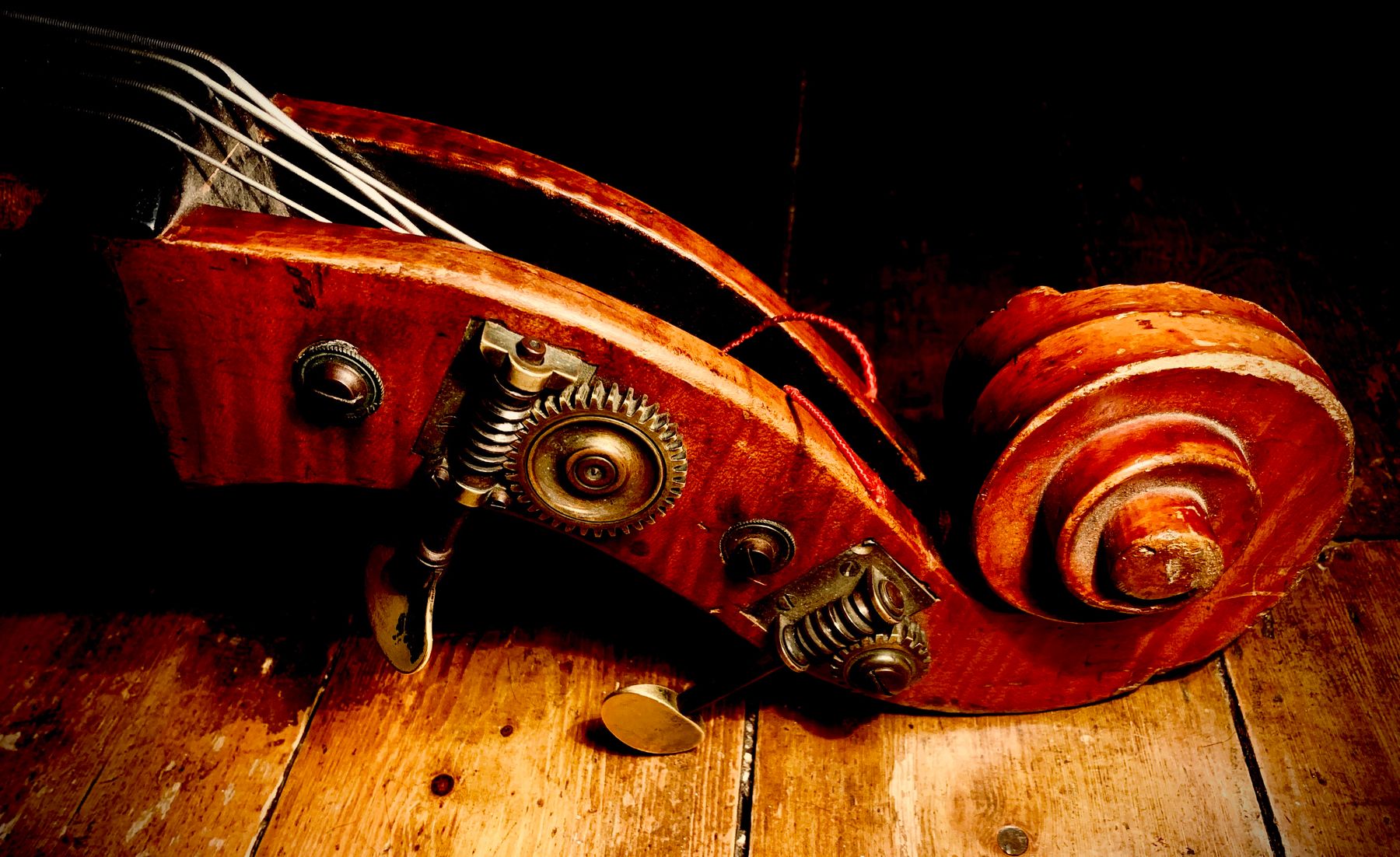 Ben Nicholls - About