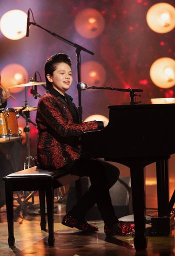 Finley Watkins - Photos