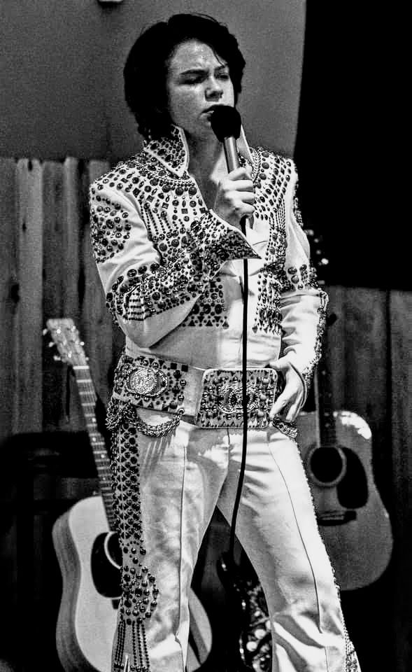 Finley Watkins - Photos