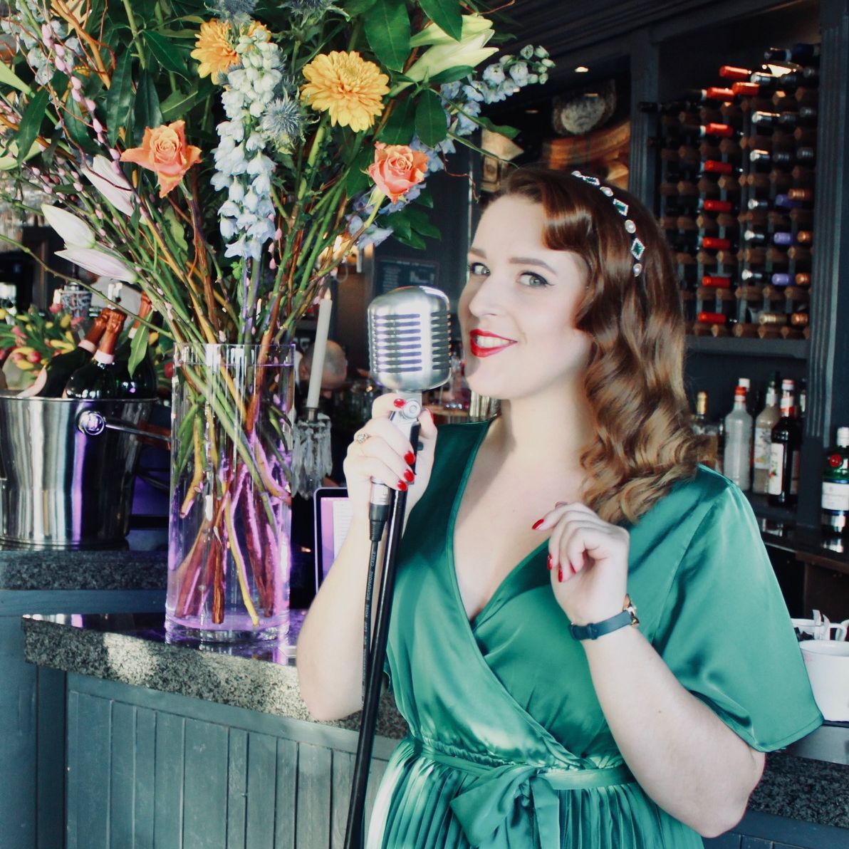 Victoria Bass Sings