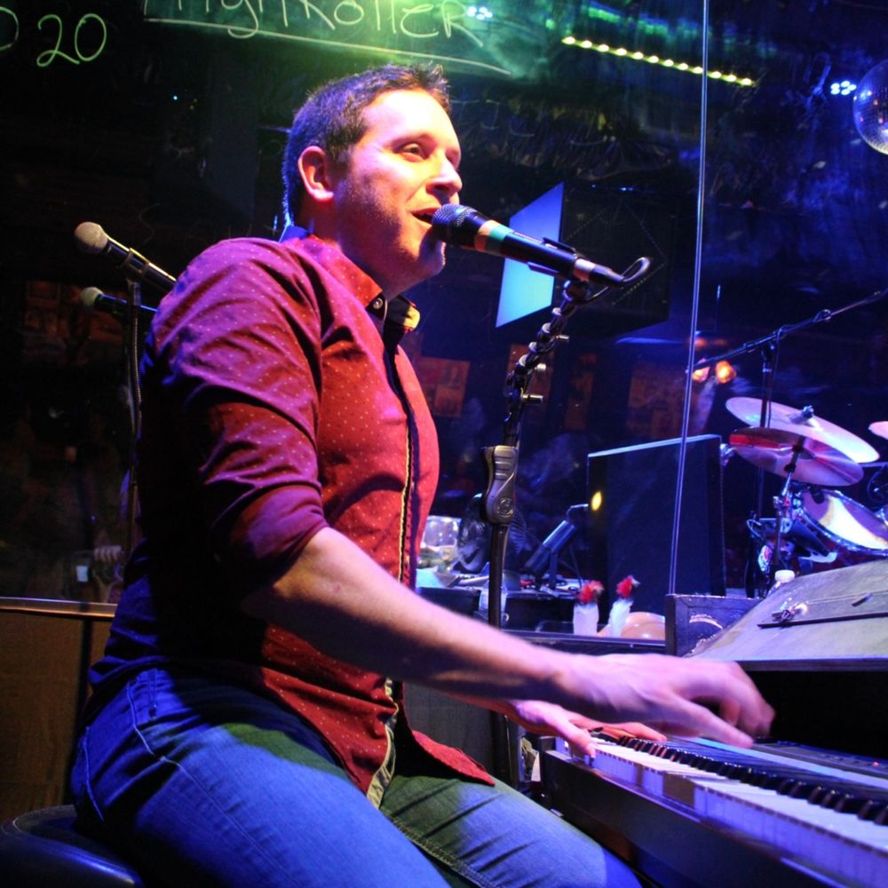 Willy D's Rock & Roll Piano Bar - The Show