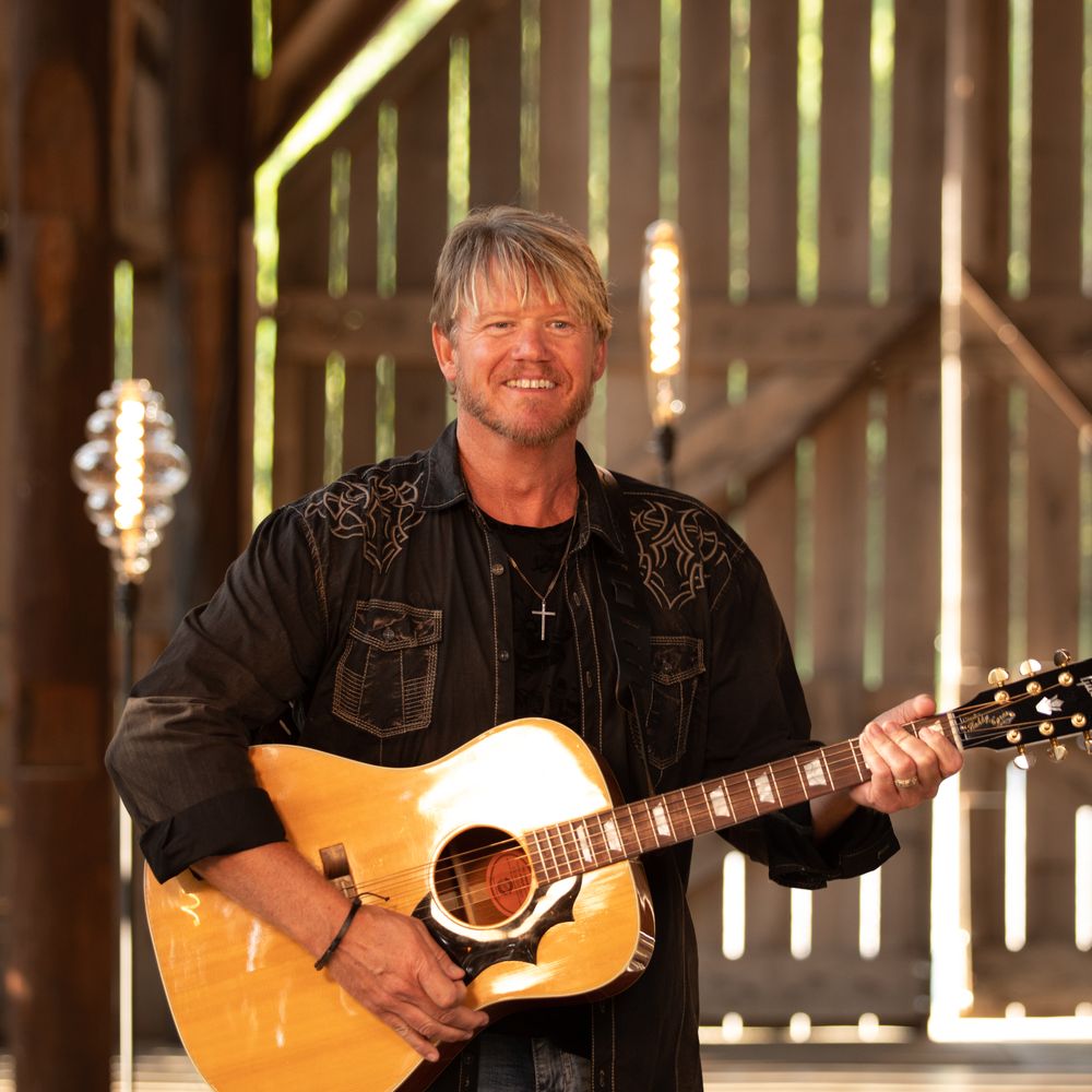 Teddi and Bobby Cyrus - Bio