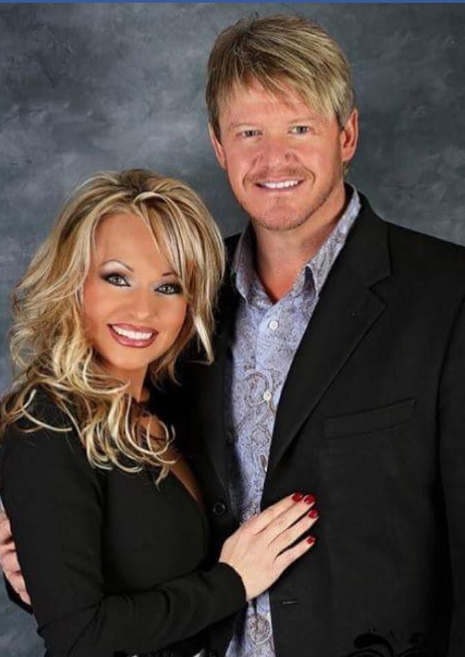 Teddi and Bobby Cyrus - Photos